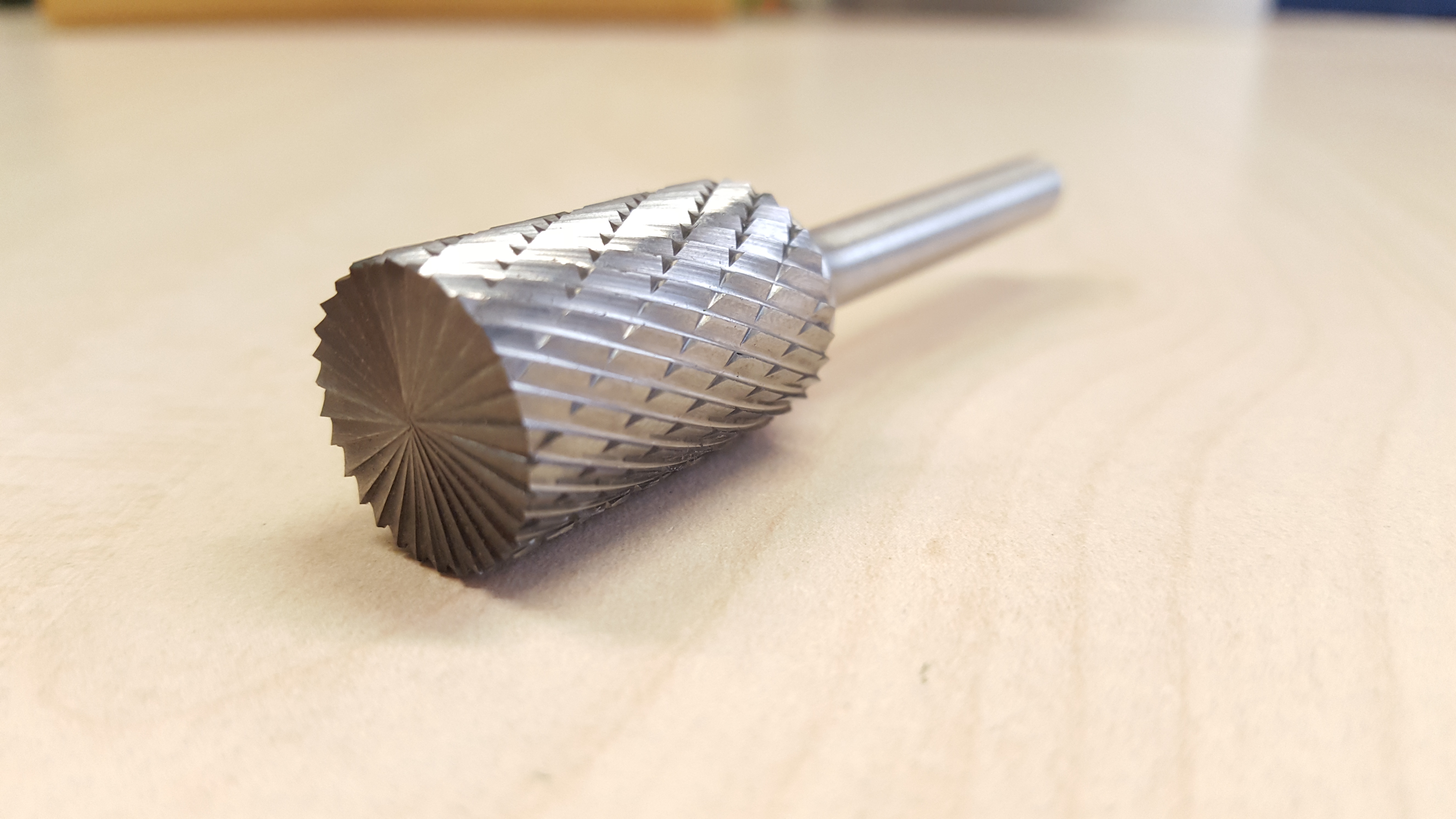 ROTARY CYLINDRICAL HW FILES WITH FRONT CUT | Pagin Utensili